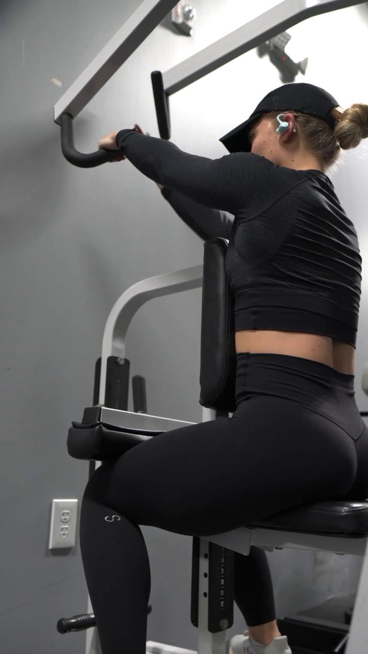 Hannah Bayer - Fitness Coach