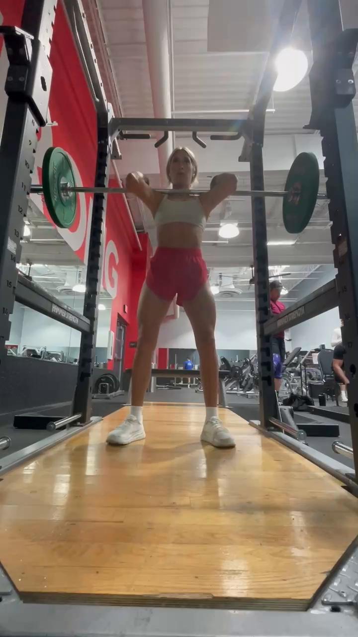 Playbook - Tori Elizabeth Fit - Monday Chest/Shoulders/Triceps (Gym)