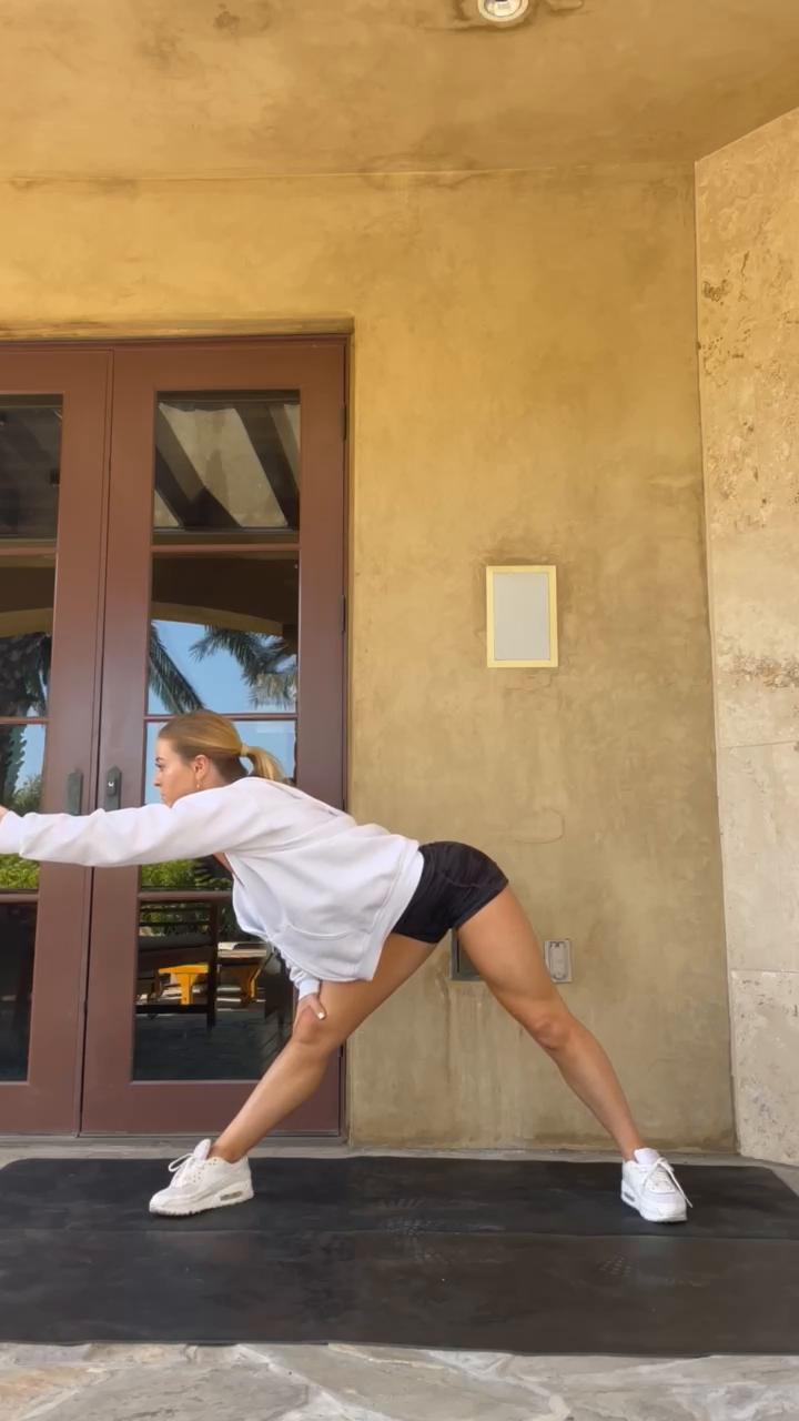 Gracie Kramer - Professional Gymnast & Lifestyle Coach