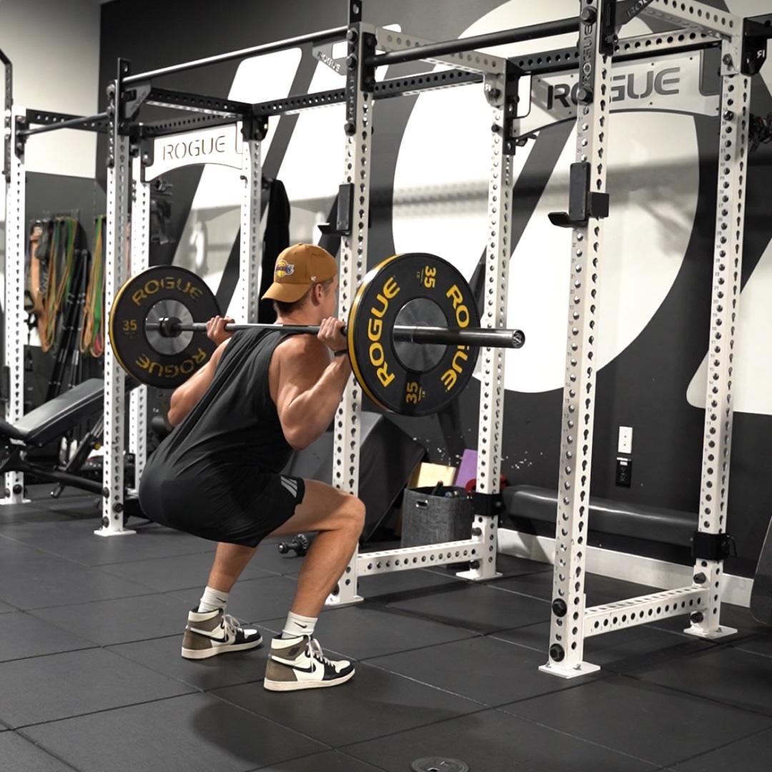 Jake Dean - Fitness instructor, trainer, ex athlete🏀