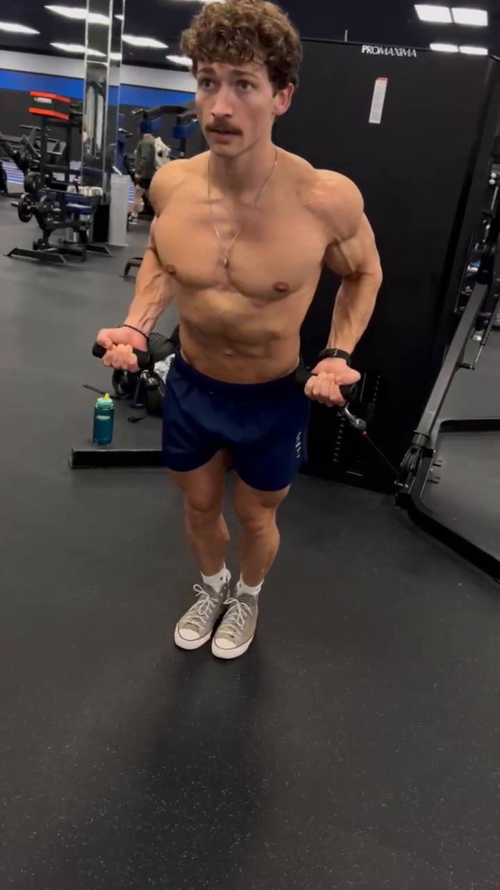 Quinton Pulliam - "The Giant Slayer" - Personal Trainer