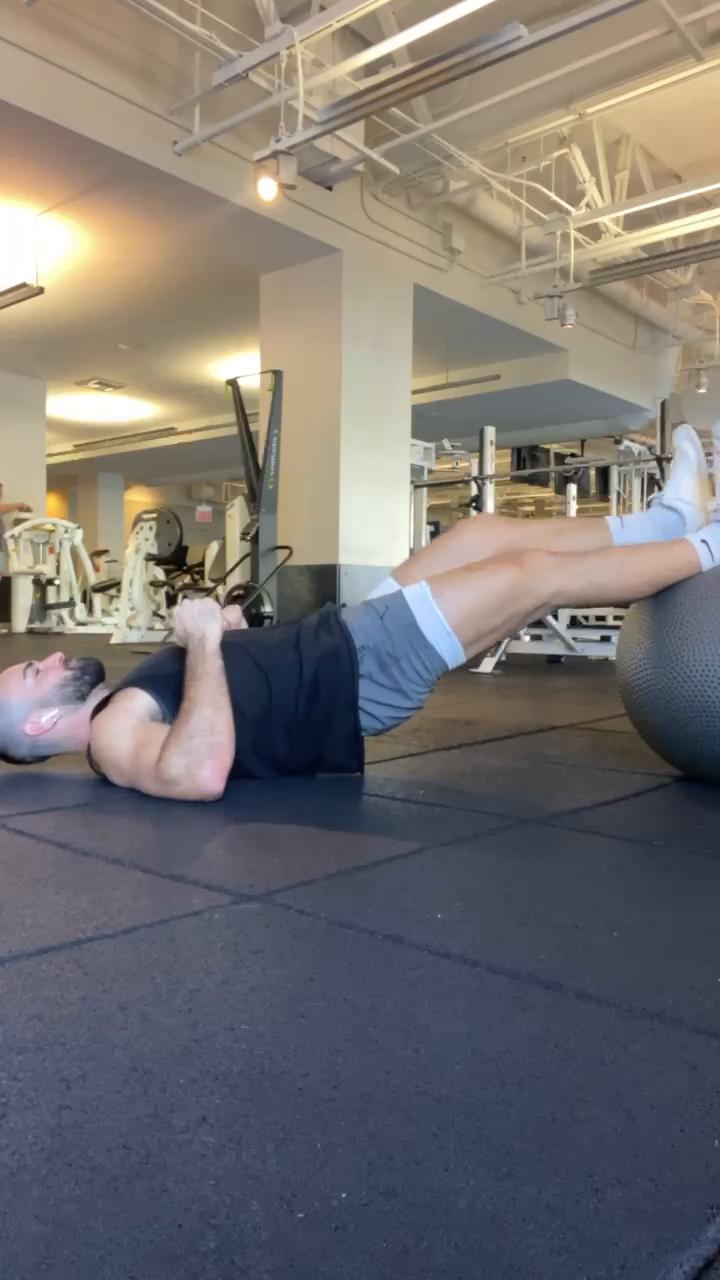 Jesse Rey - Fitness Trainer