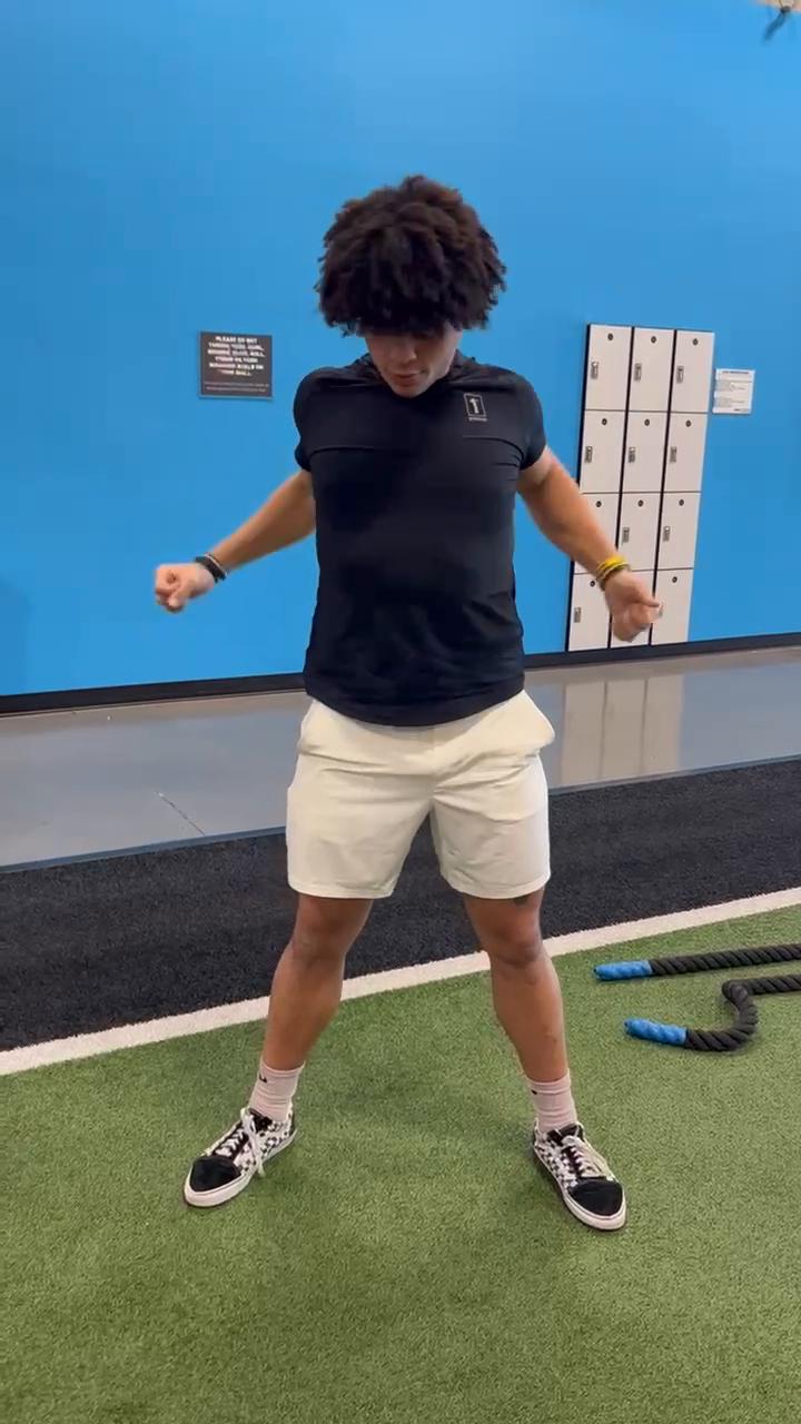 Playbook - Vision Twins - Arm Circles (Stretch)