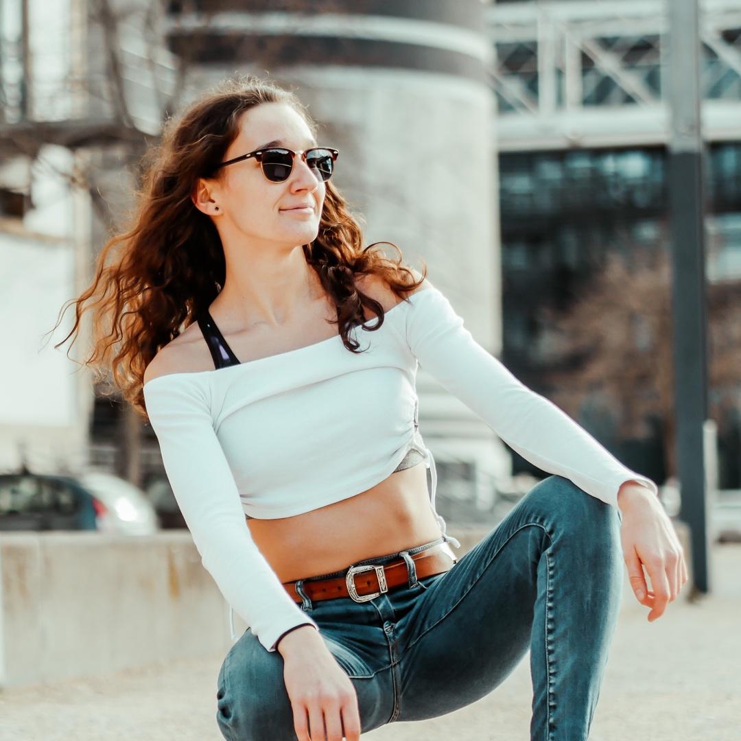 Shuffle Léa - Shuffle and Yoga Teacher