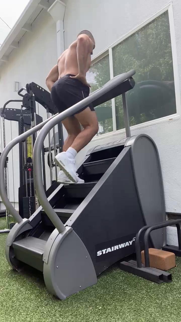 Playbook - Jesse Rey - LEGS Glute Focus// 11.22