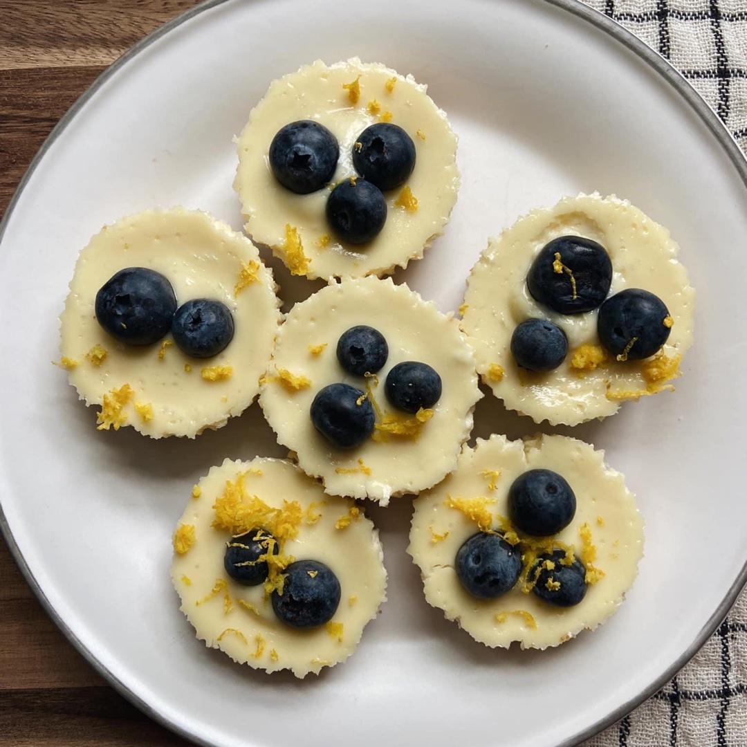 Regan Thompson - Registered Dietitian & Trainer