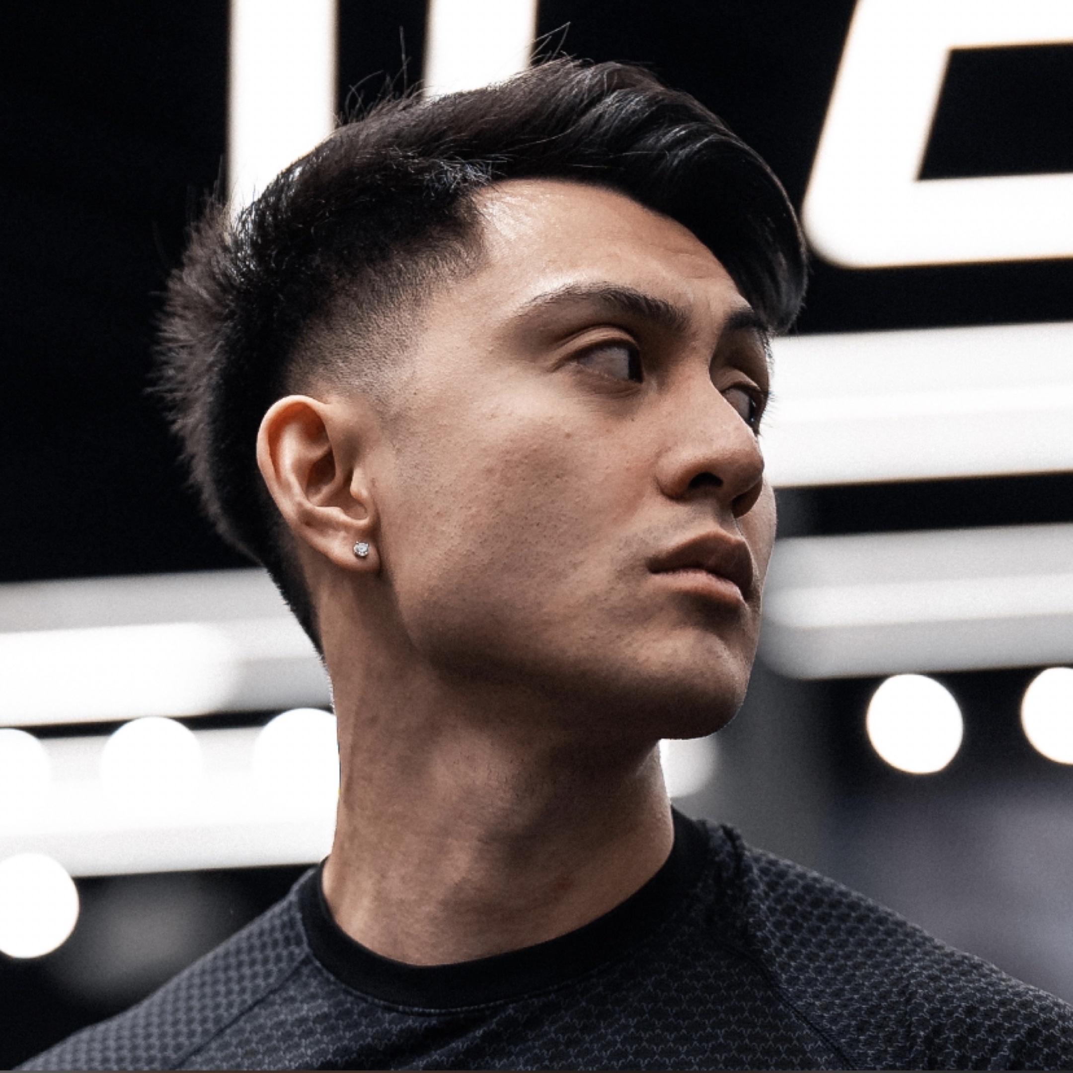 Legendaley (Chris Daley) - Hybrid Athlete (Calisthenics & Weights)