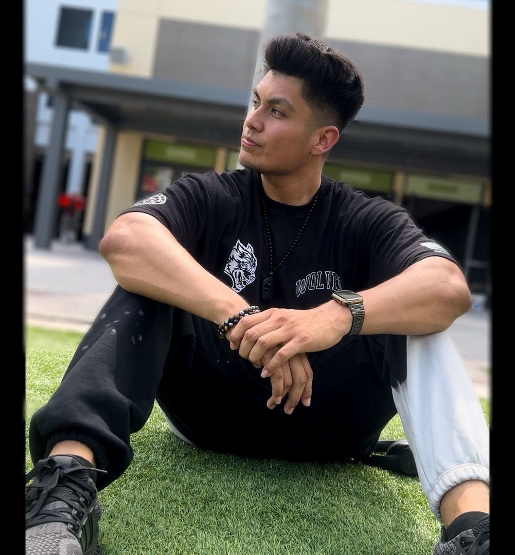 J J App - 𝐆𝐲𝐦 & 𝐅𝐢𝐭𝐧𝐞𝐬𝐬 𝐃𝐢𝐠𝐢𝐭𝐚𝐥 𝐂𝐫𝐞𝐚𝐭𝐨𝐫