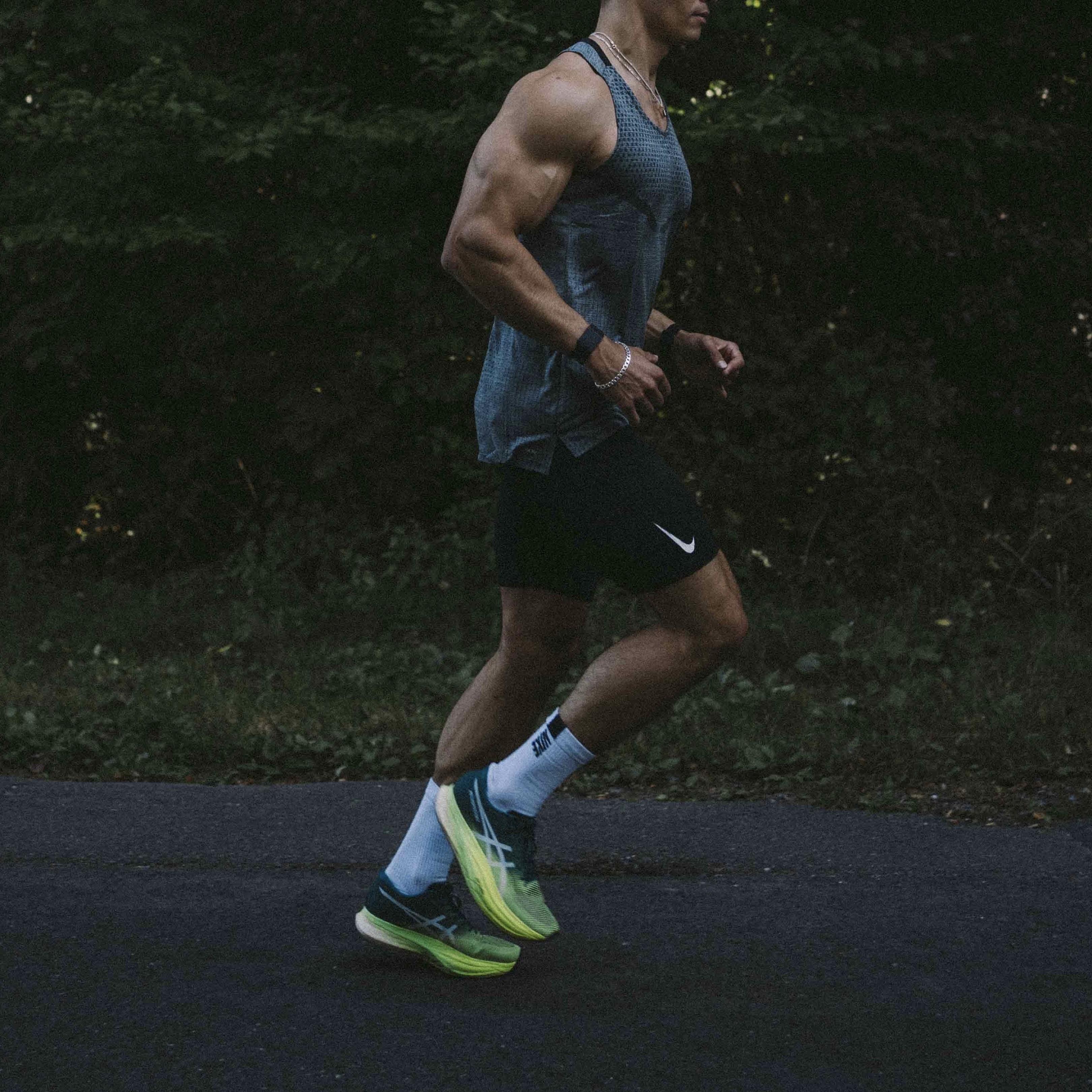 Elliot Burton App - Fitness Trainer